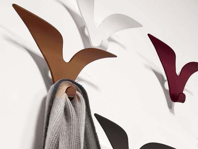 Jonathan Coat Hanger by Pezzani | Shop Online Lenzi Arredamenti